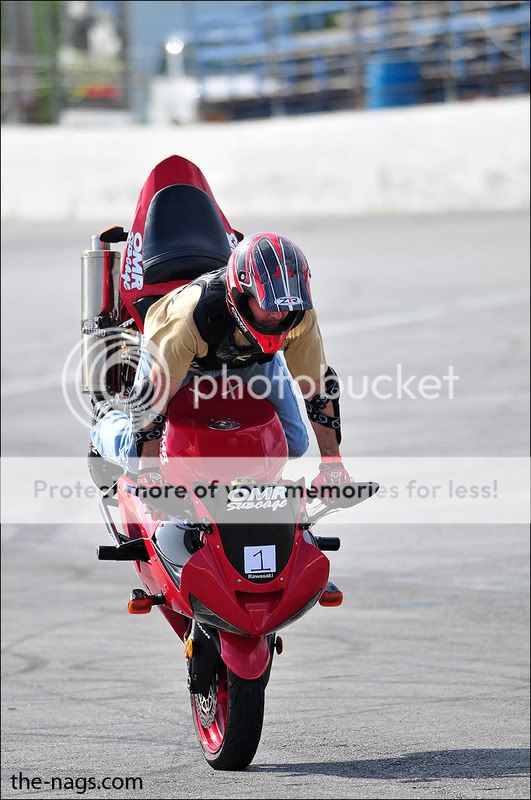 stoppie pics | Kawasaki Motorcycle Forums